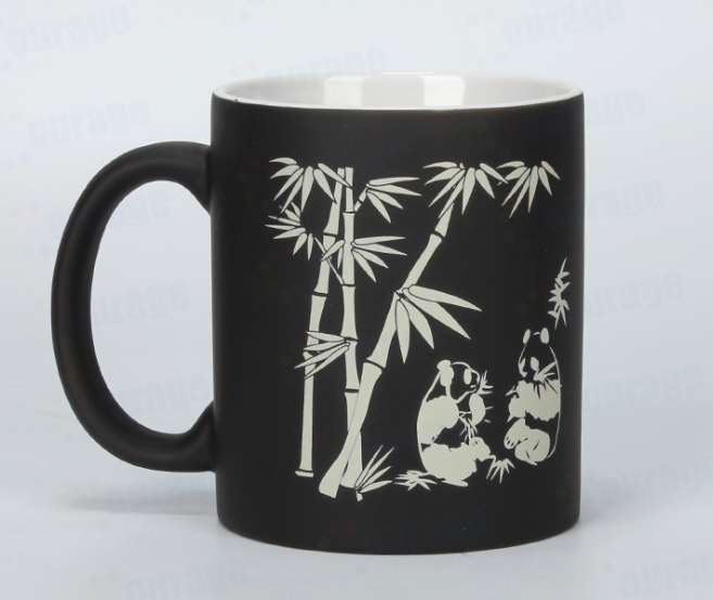 Large black color changing ceramic mug