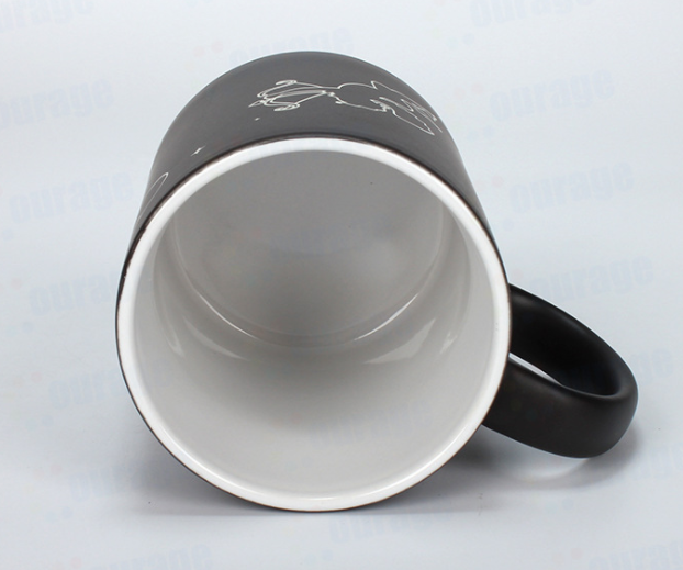 Large black color changing ceramic mug